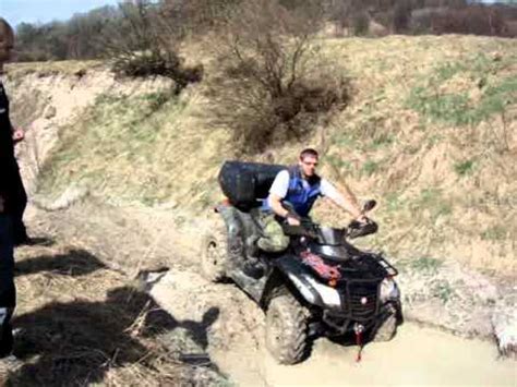 CF Moto X6 v blátě - YouTube
