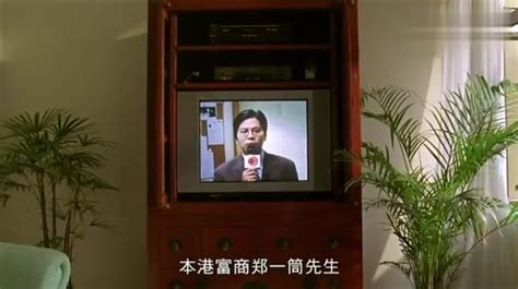 千王之王2000：周星驰路边搭讪林熙蕾，邀请她坐自己的自行车！