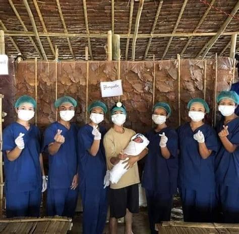 ခဝေး တွေကို Thatနိုင်ခဲ့တဲ့ သူ့လက်ချောင်းတချို့မရှိတော့ဘူး🥹ဦးနှောက်င