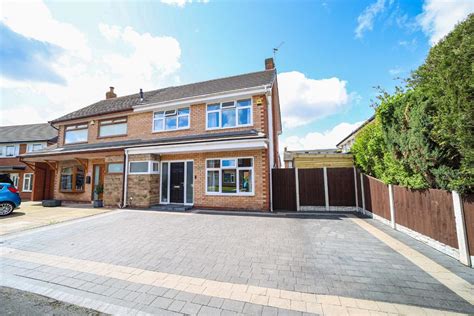 2 Finney Grove Haydock St Helens 3 Bed Semi Detached House £230000