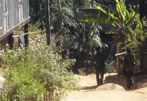 Villagers Panic As Burma Army Camps Take Up Position In Temples Knla Accuse Burma Army Of