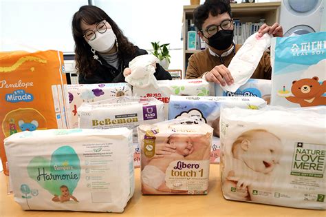 소비자원 “신생아 기저귀 제품마다 흡수성능 차이 커” 민중의소리