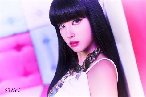 Stayc Run U Concept Photos K Popmag