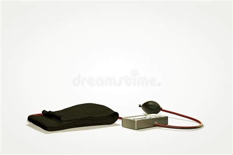 Blood Pressure Cuff Stock Illustration Illustration Of Check 67054821