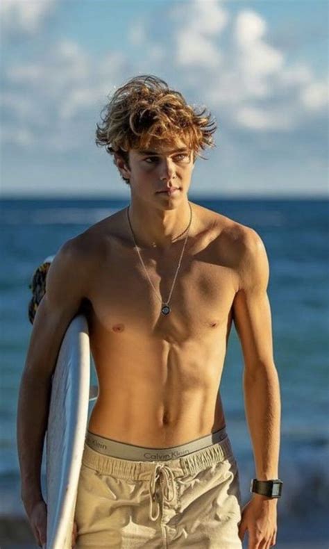 Top 25 Best Teenage Haircuts To Try This Year Surfer Guys Blonde