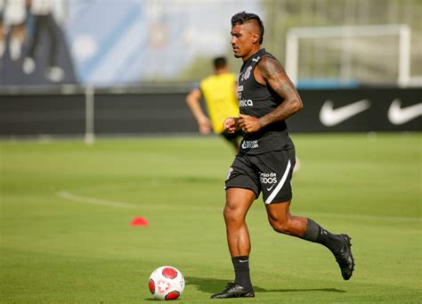 Direto do CT Timão se reapresenta e inicia a preparação para encarar