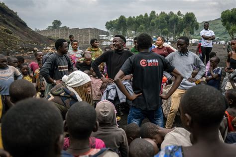 The New Humanitarian 12 Articles Shifting The Focus To Local Aid