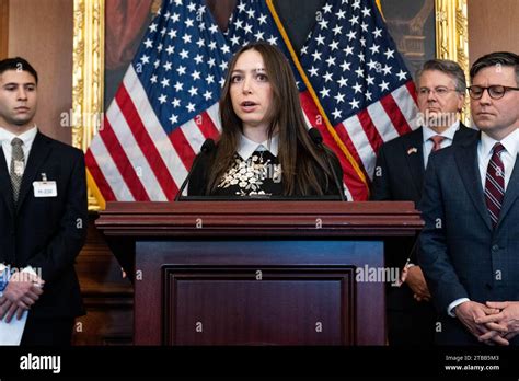 Bella Ingber Hi Res Stock Photography And Images Alamy