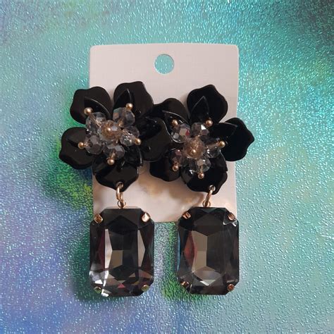 Cuboid Large Shiny Artificial Crystal Flower Design Depop