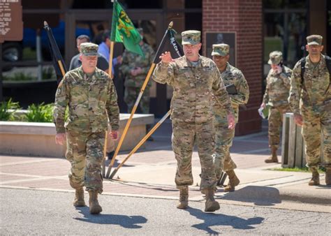 Imcom Cg Visits Fort Leonard Wood Article The United States Army