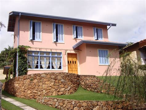 Casas Con Dos Ventanas Saledizas