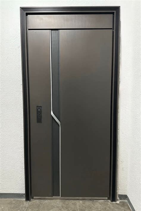 Бүргэд ШИНЭ ЗАГВАРУУД ИРЛЭЭ Хамгийн өргөн сонголт Хамгийн бат бөх чанар Итгэлтэй найдвартай