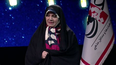 گفتگو با نیکی کاظمی در برنامه مردم ماه Youtube