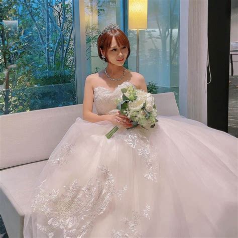 Arisa Nanaseさんのインスタグラム写真 Arisa Nanaseinstagram「【撮影】こないだのショートヘアandドレスが