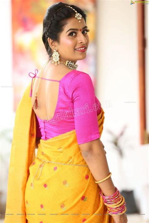 Anshu Hot