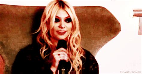 Taylor Momsen S Taylor Momsen Fan Art 23611532 Fanpop