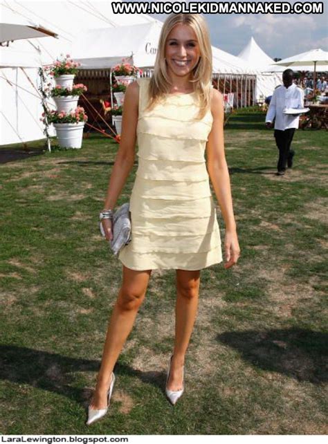 Lara Lewington Beautiful Babe Posing Hot Awards Celebrity