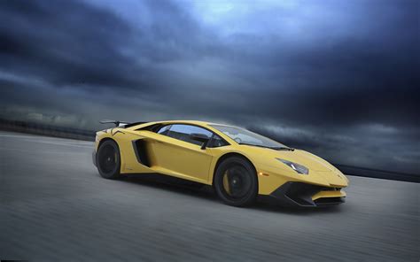 배경 화면 Lamborghini Aventador 람보르기니 갈라도 스포츠카 동작 흐림 효과 경마장 고성능 차 람보르기니 Aventador Lp750 4 Sv