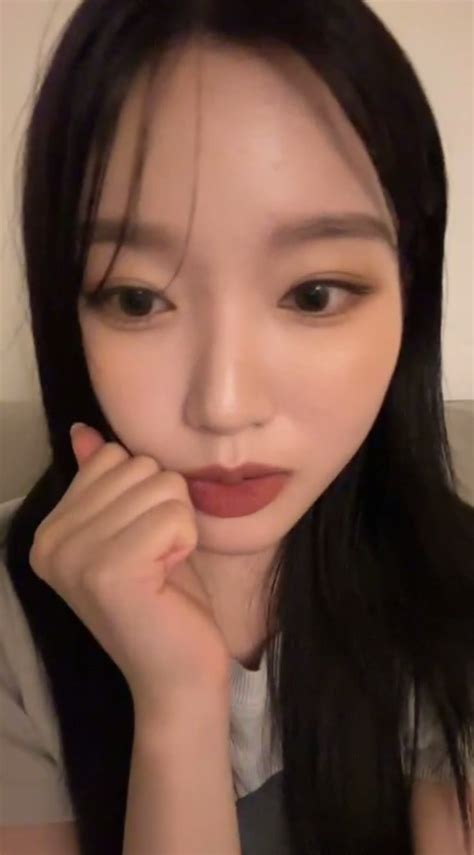 🌙 Orrery On Twitter Reading Questions Oh When Im Reading Questions