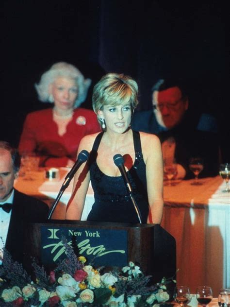 Photos Princess Diana Pics Of The Late Princess Of Wales Hollywood