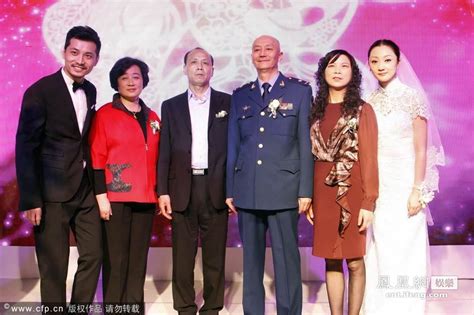 女星张瑶出嫁保利高层 孙楠证婚众星亮相捧场 高清大图 娱乐频道凤凰网