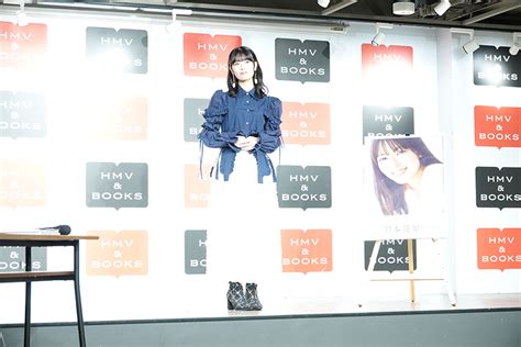 乃木坂46岩本蓮加、『紅白』出場に意気込み 初写真集は「満足のいく一冊」 Encount 2