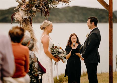 Celebrant Wedding Ceremony