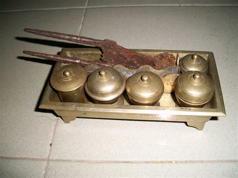 Collectible Items Vintage Brass Tepak Sireh