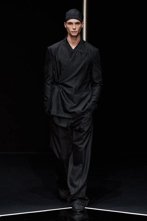 Emporio Armani Spring 2024 Menswear Fashion Show Armani Black Suit