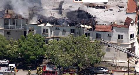 Hollywood Apartment Fire Injures 3 Fire Fighters Arson Suspected