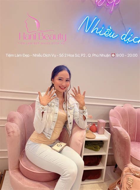 Làm móng đẹp màu nude phù hợp với làn da như thế nào