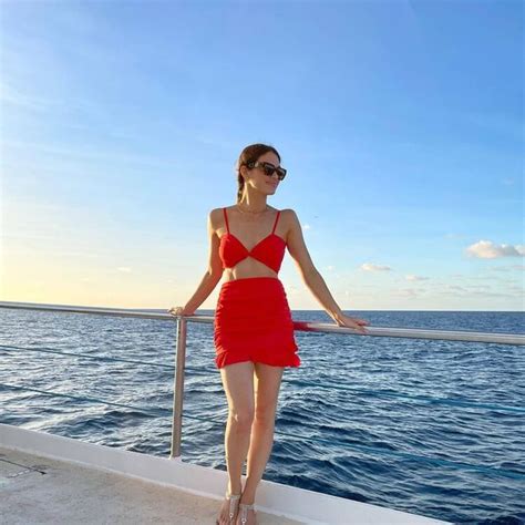 Kimberly Howe Feet 7 Antdv