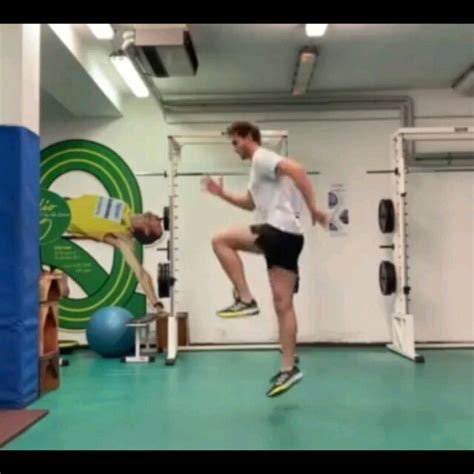 Bounding By Timon Jona Martin Exercise How To Skimble