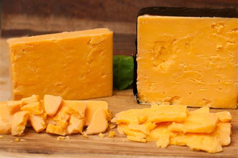 10 Yr Sharp Cheddar 102015 Mc
