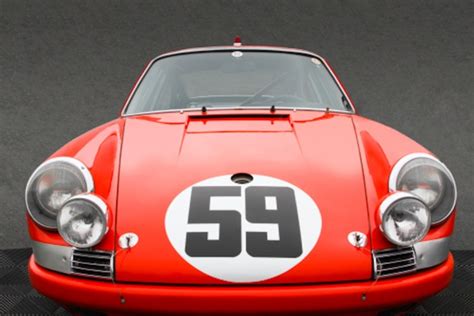 Watch This 70 Second Video Traces The History Of The Porsche 911 Maxim
