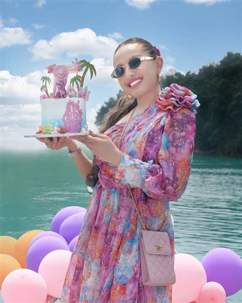 Pesta Mewah Di Yacht 8 Potret Ultah Rumy Rach Cucu Elvy Sukaesih Calon Penerus Sang Ratu