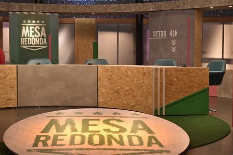 Mesa Redonda da TV Gazeta estreia novo cenário veja as fotos