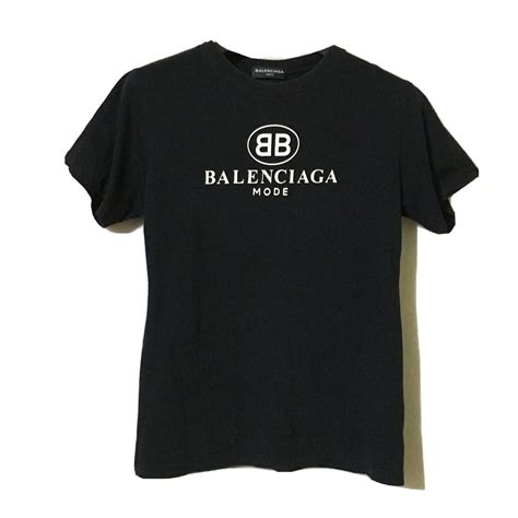 100 Balenciaga Pictures