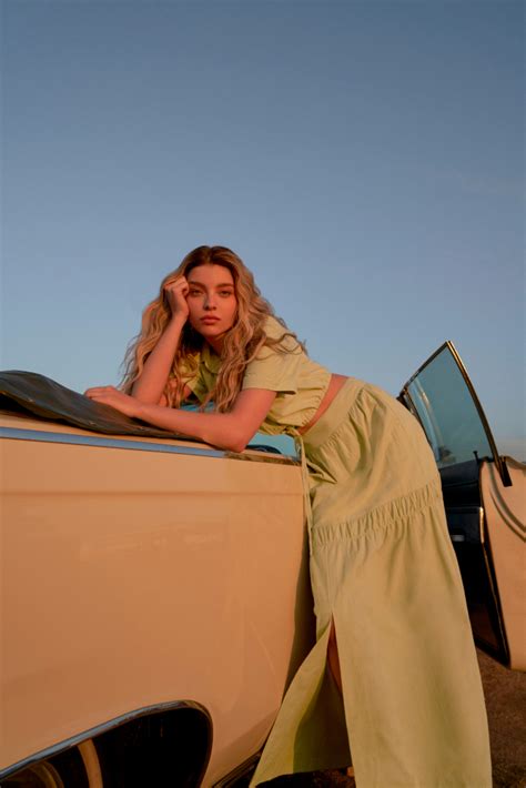 Alanis L Women Mainboard Nevs