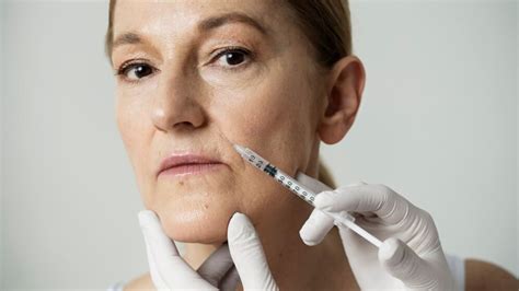 Can Botox Cause Cancer Expert Debunks This Myth About Botulinum Toxin Onlymyhealth