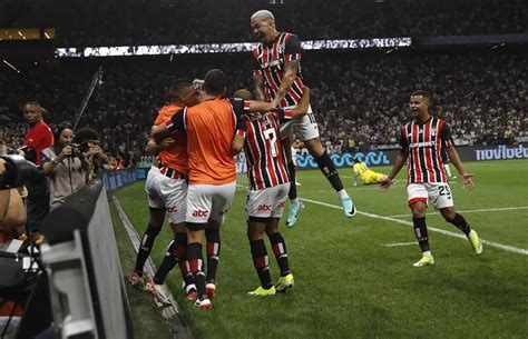 São Paulo Vence O Corinthians Na Neo Química Arena Pelo Paulistão ~ O