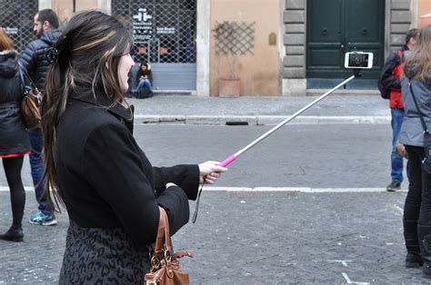 Selfie: Asian Style - Creative Commons Bilder
