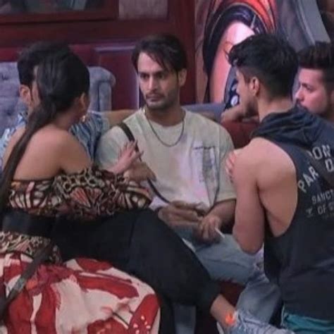 Bigg Boss 15 Day 62 Live Updates Shamita Shetty Refuses To Perform