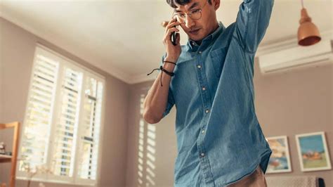 Travel Hack 6 Easy Ways To Find Hidden Cameras In Your Hotel Room