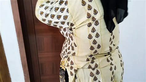 Moti Gand Wali Depali Aunty Ko Sat Kya Kand Uska Beta Ne Anal Anal Porn Xhamster