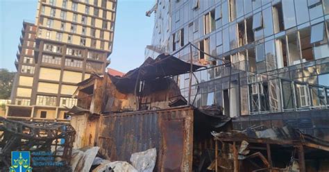 Вночі російські дрони атакували Одесу наслідки