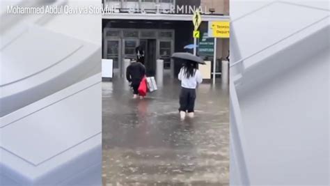 Terminal Closed As Flooding Hits New Yorks Laguardia Airport News