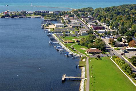 Waterfront Property Frankfort Michigan At Josephine Parks Blog