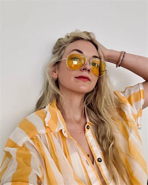 Emily In Yellow R Emilykinney