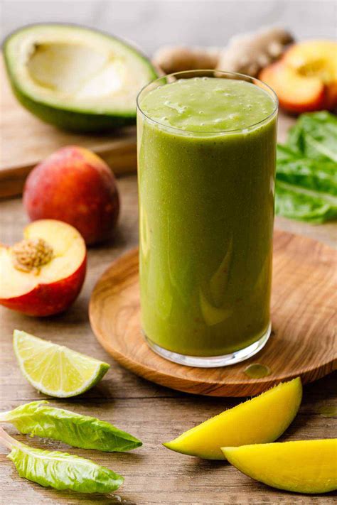 Creamy Avocado Green Smoothie That Doesn T Suck Yummy Blender Balance